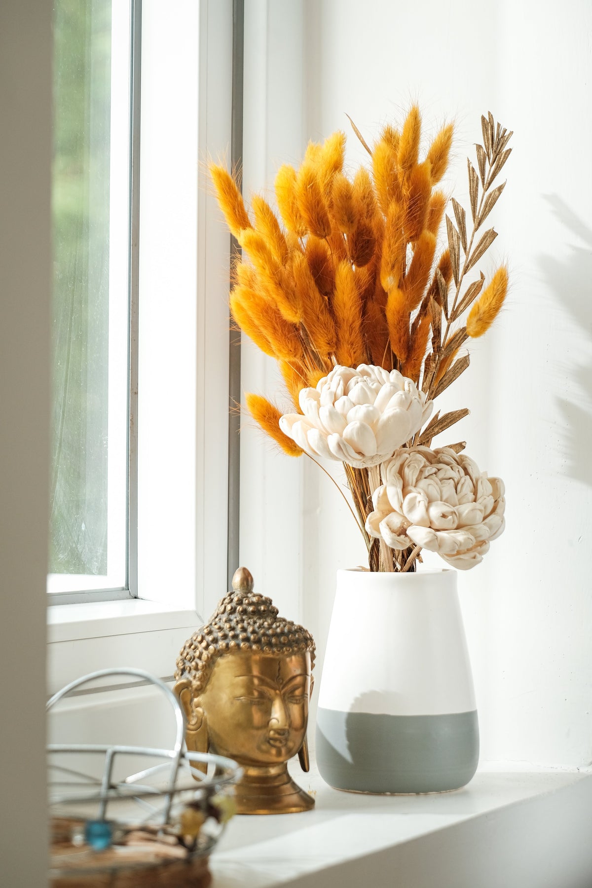 Saffron Sunset Bunch and Vase Combo | Coastal Habitat